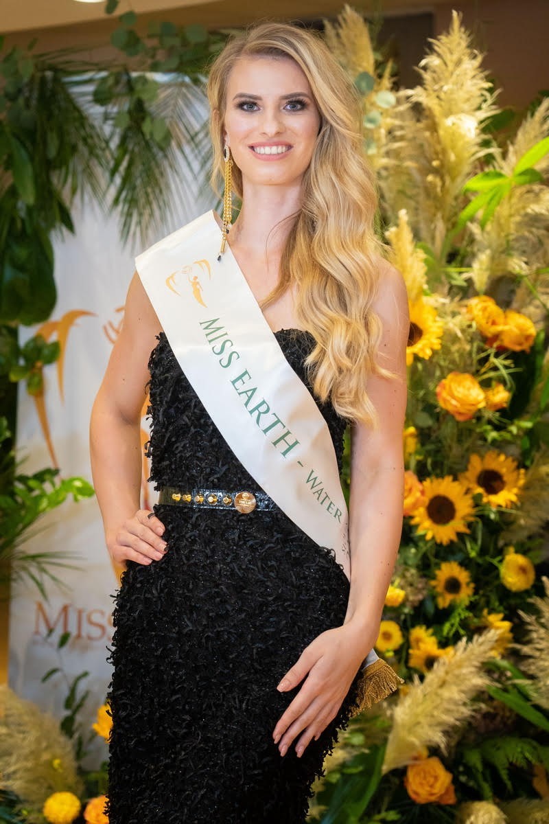 Karin Volt - študentka kemijske tehnologije, športnica, manekenka ...